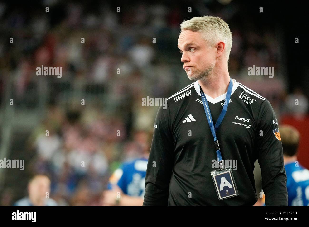 Iceland head coach Snorri Gudjonsson reacts during the main round match ...