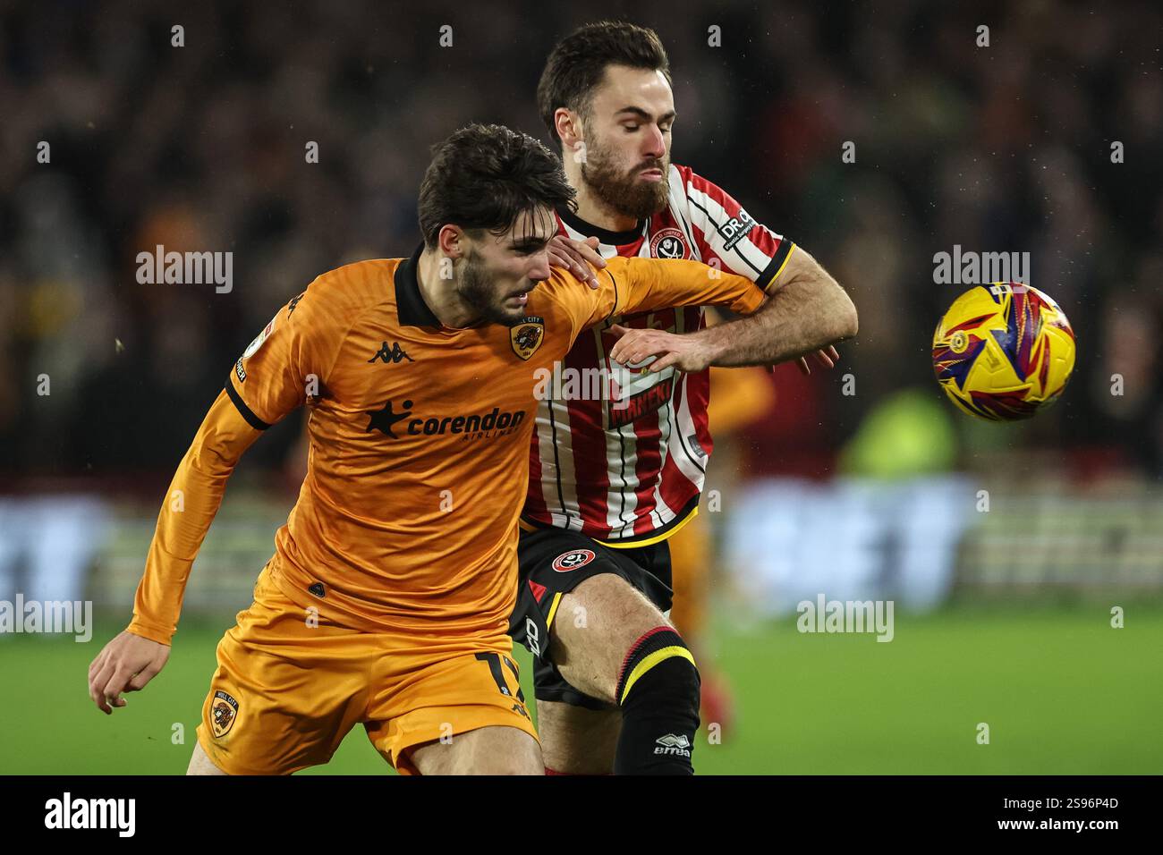 Finley Burns of Hull City and Ben Brereton Díaz of Sheffield United ...