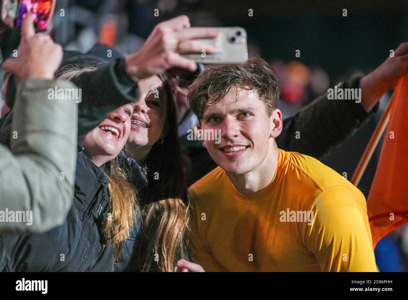 VOLENDAM, NETHERLANDS - JANUARY 24: Kayne van Oevelen goolkeeper of ...