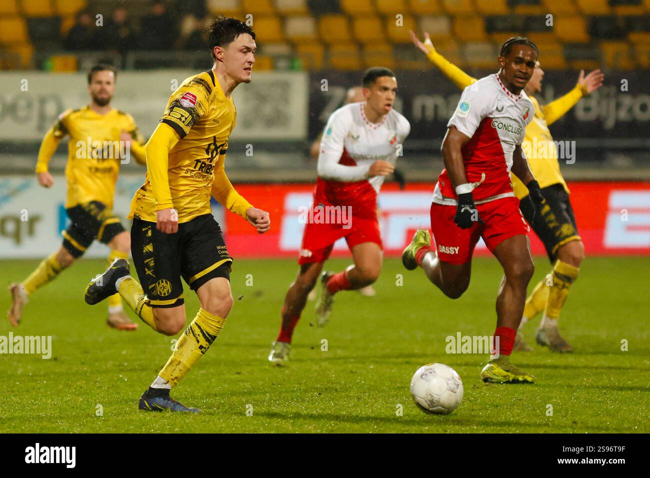 KERKRADE , NETHERLANDS - JANUARY 24: Ryan Leijten of Roda JC runs with ...