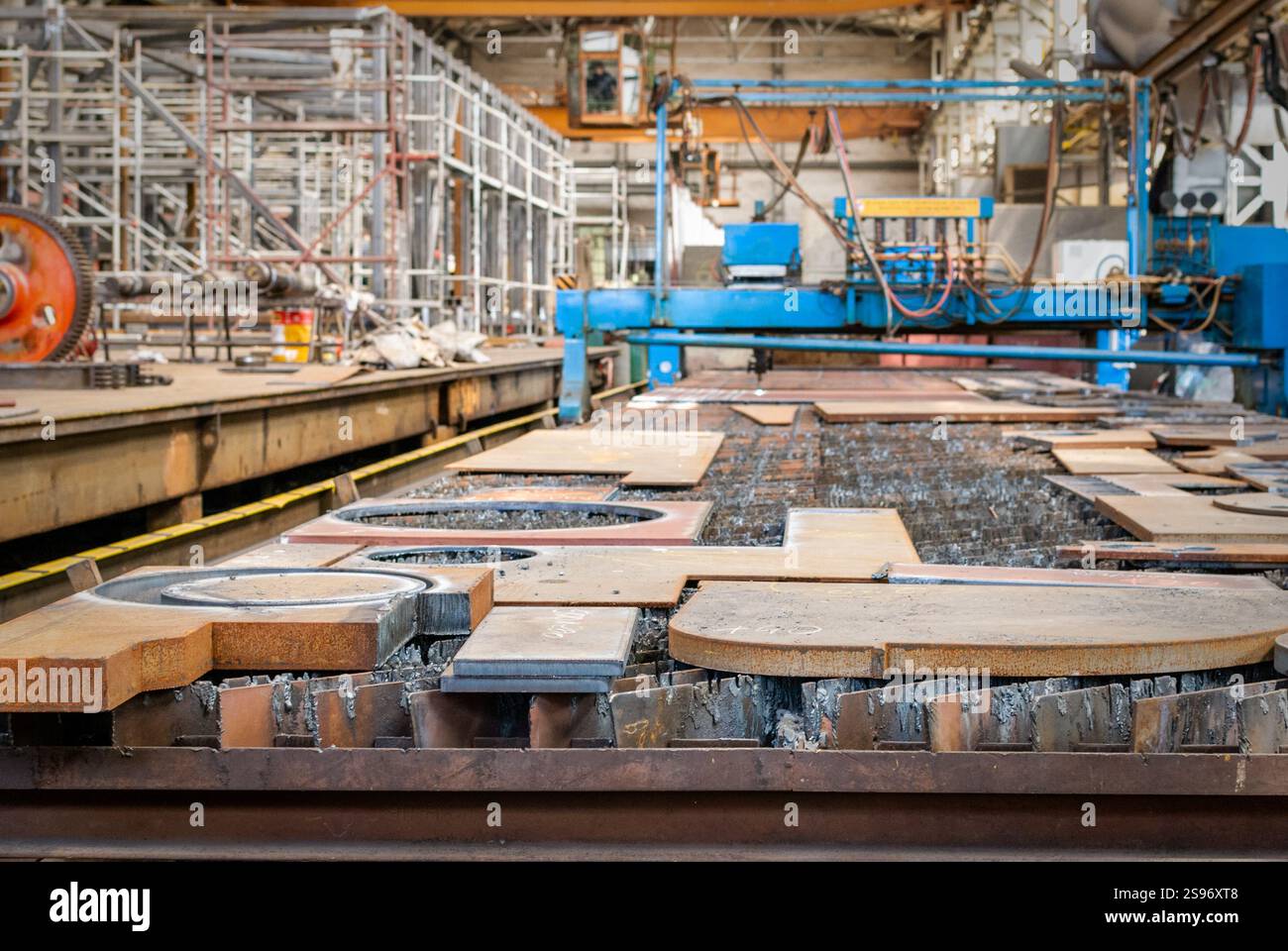 Perspective view production hall hi-res stock photography and images ...