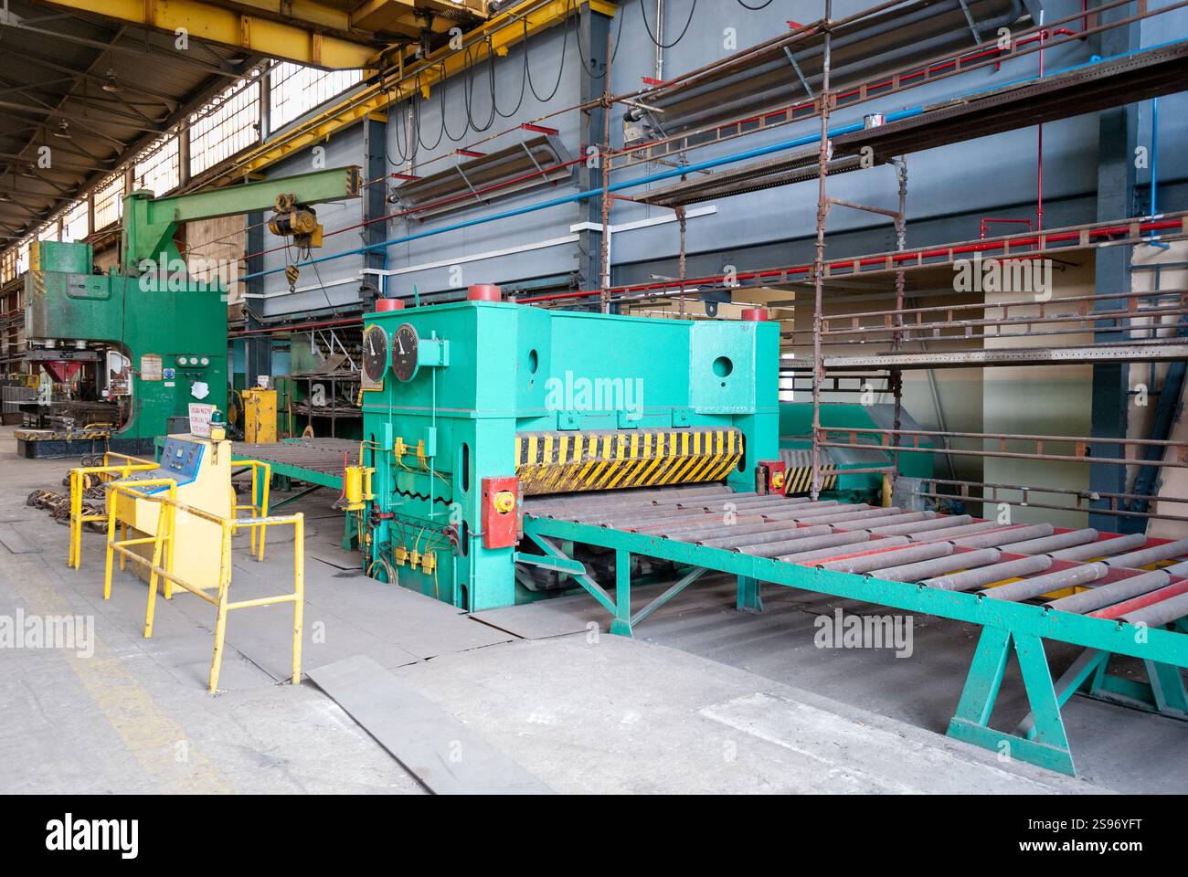 Interior of a factory hall with metalworking machines Stock Photo - Alamy