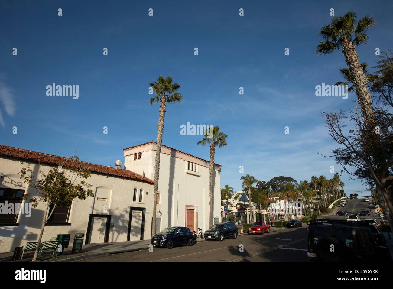 Encinitas, California, USA - September 3, 2022: Bustling traffic passes ...