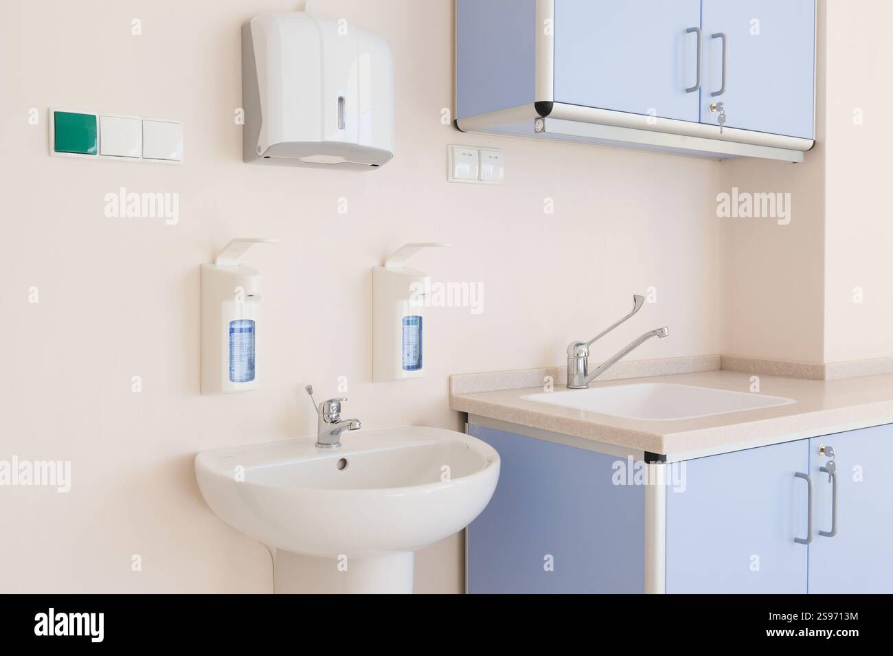 Modern Interior with Sink and Cabinets Stock Photo - Alamy