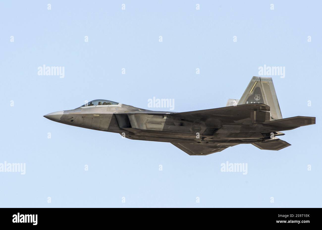 F-22 Raptor is an American twin-engine, all-weather, supersonic stealth ...