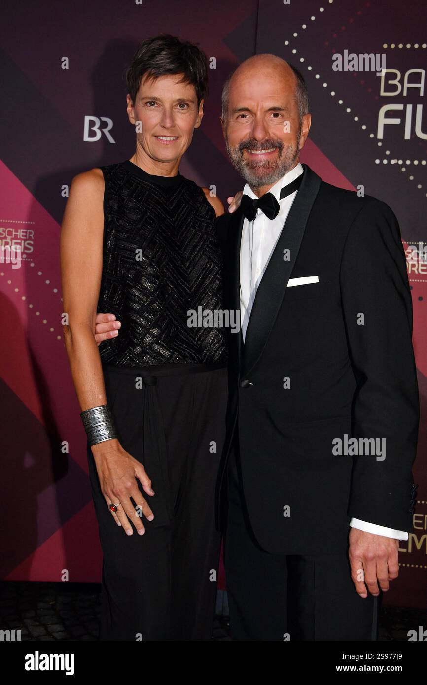 Gisi Herbst und Christoph Maria Herbst bei der Verleihung Bayerischer ...