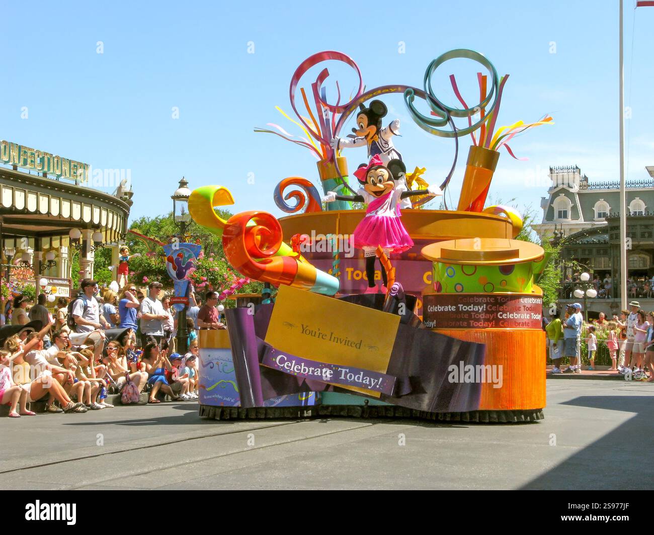 Main Street Disney World, Orlando, FL Stock Photo - Alamy