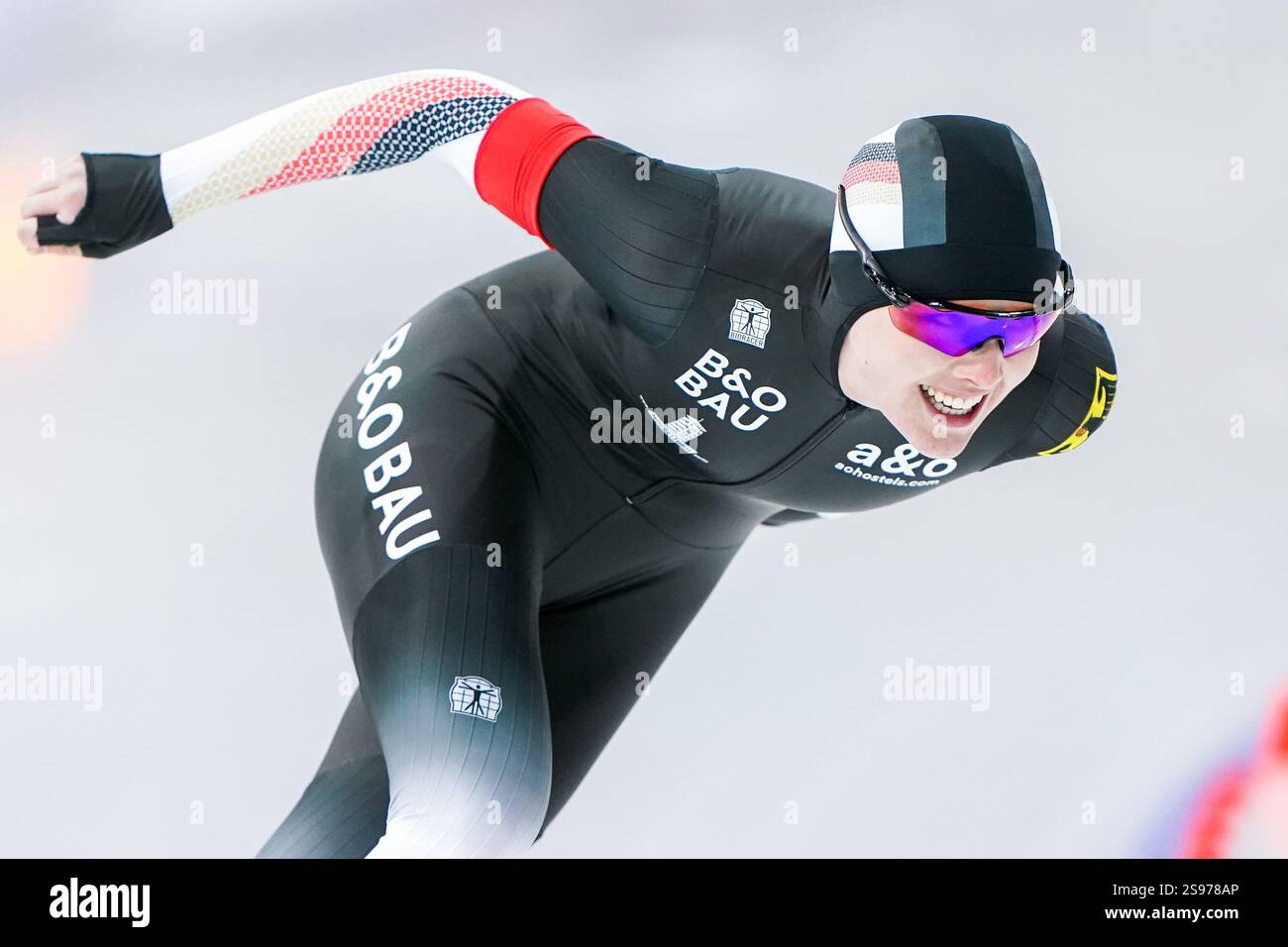CALGARY, CANADA - JANUARY 24: Anna Ostlender of Germany competing ...