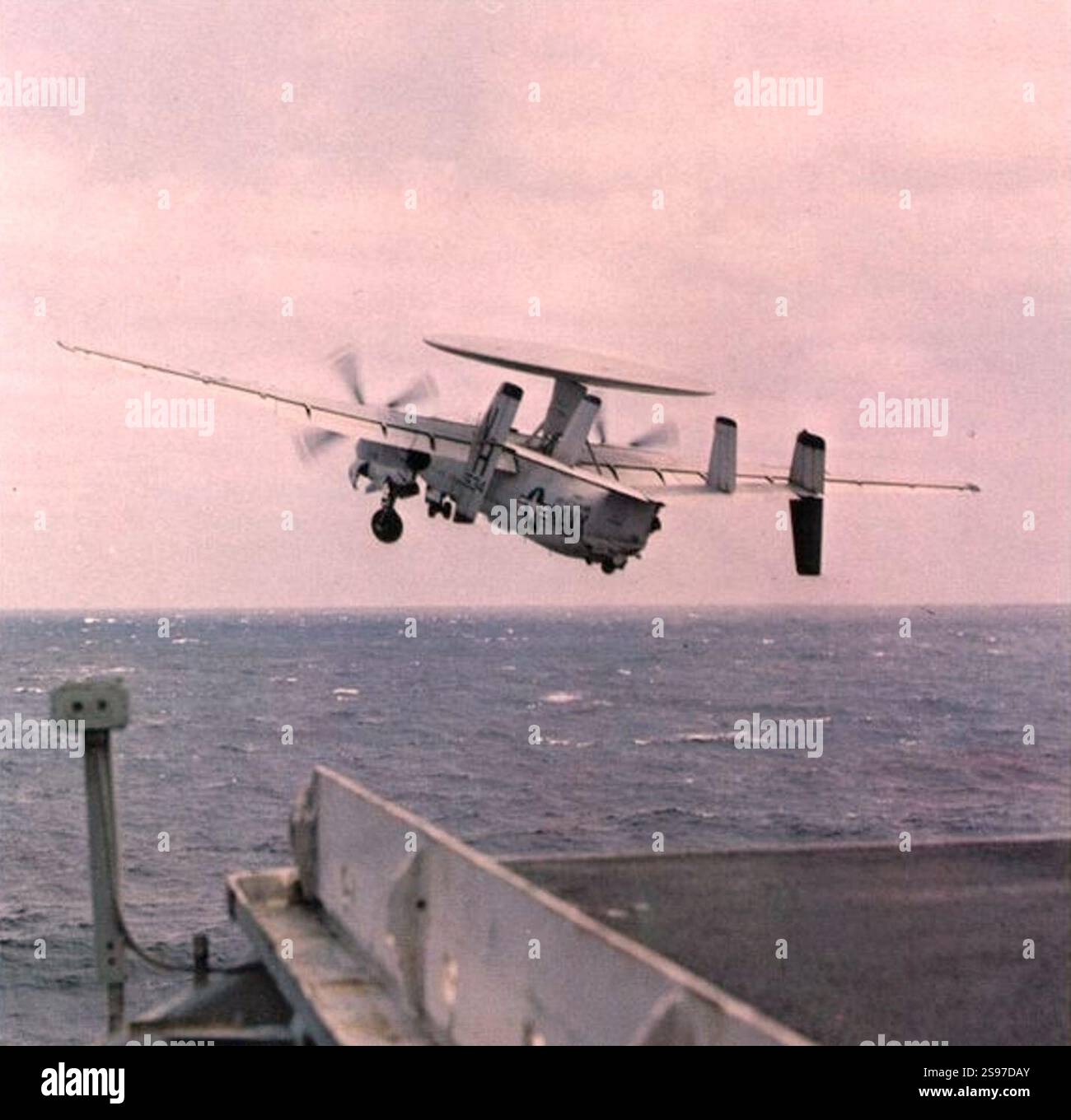 Grumman E-2A Hawkeye of VAW-114 takes off from USS Kitty Hawk (CVA-63 ...