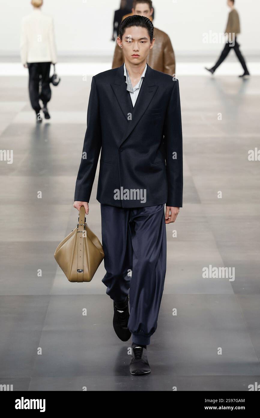 DIOR Homme Fall/Winter 2025-2026 runway during Paris Fashion Week ...