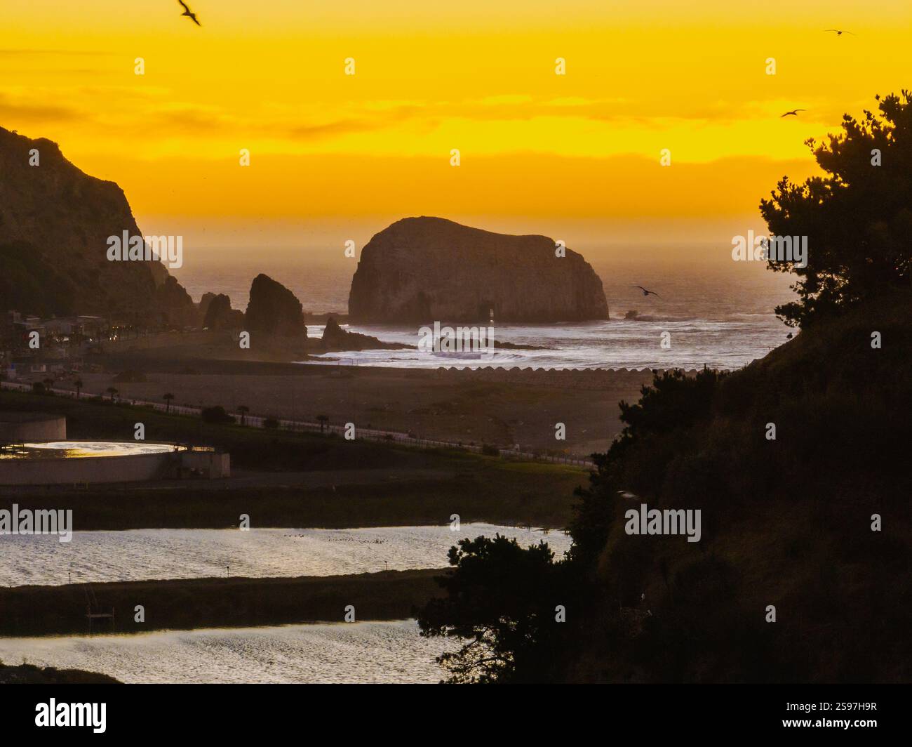 Piramide de la hi-res stock photography and images - Alamy