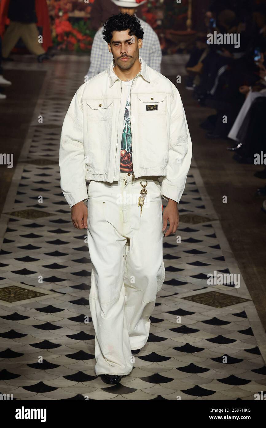 WILLY CHAVARRIA Fall/Winter 2025-2026 runway during Paris Fashion Week ...