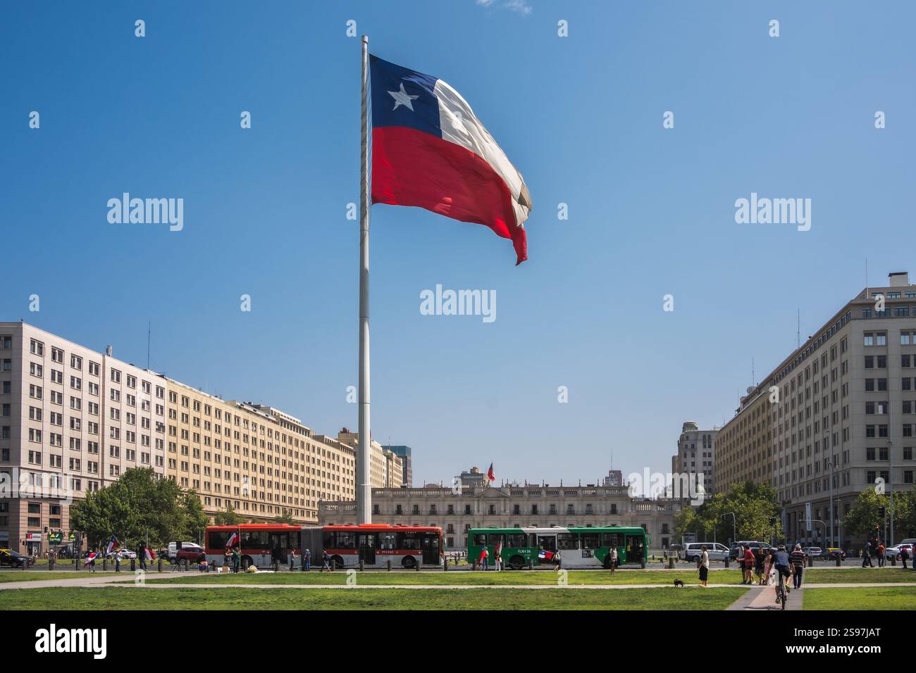 Chelian Flag at Bandera Bicentenario, Santiago, Chile Stock Photo - Alamy