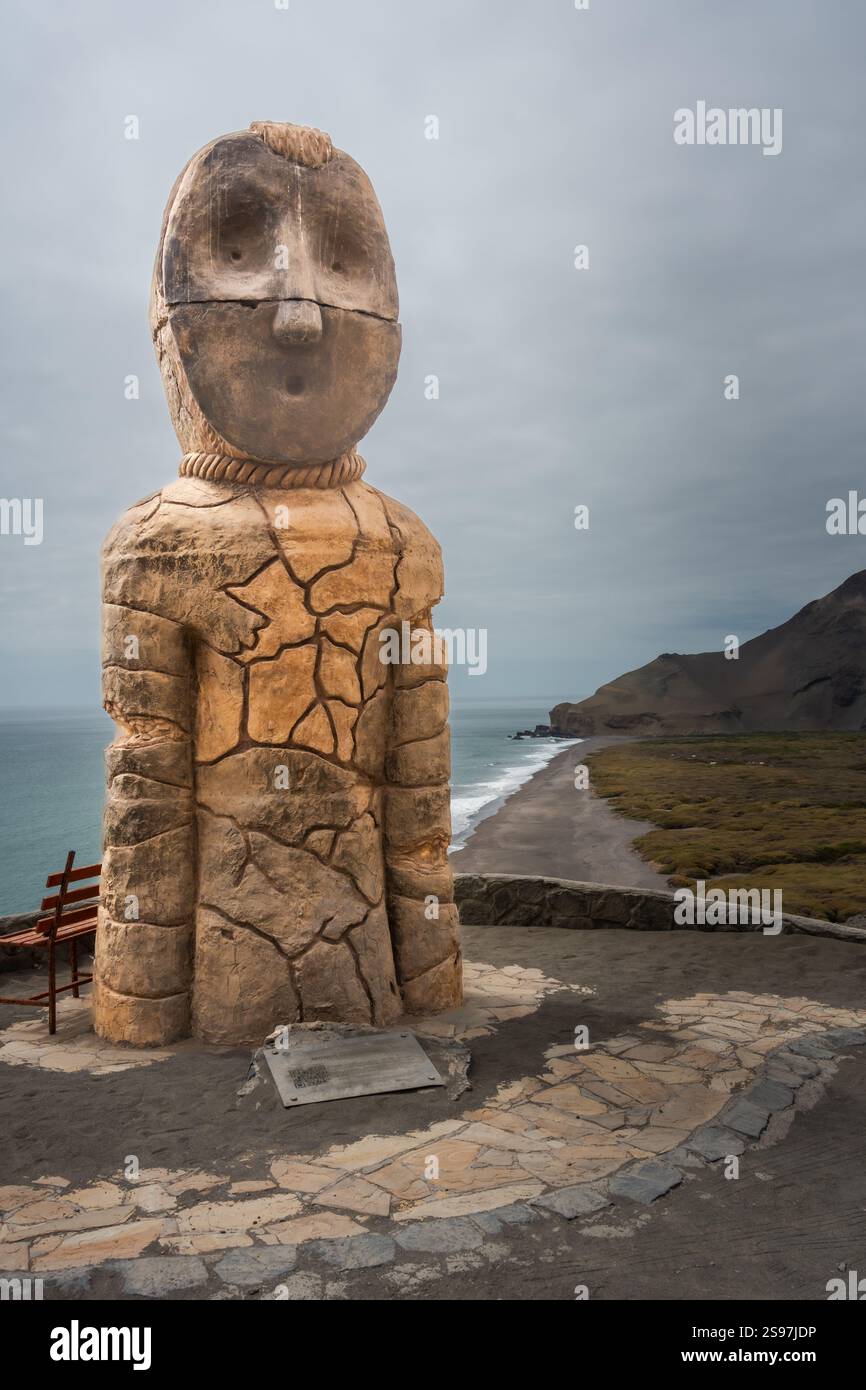 Monumento Momias Chinchorro near Arica, Chile Stock Photo - Alamy