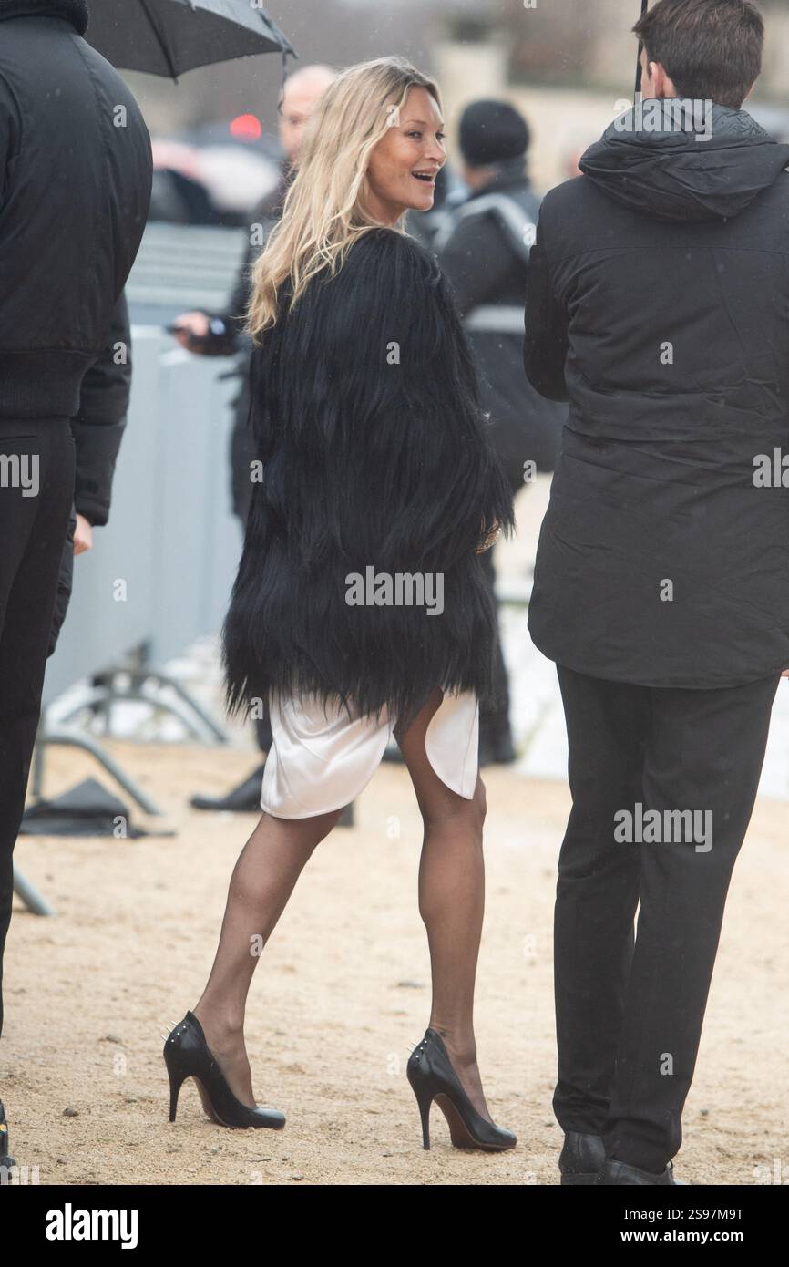 Kate Moss attending the Dior Homme Menswear Fall-Winter 2025/2026 show ...