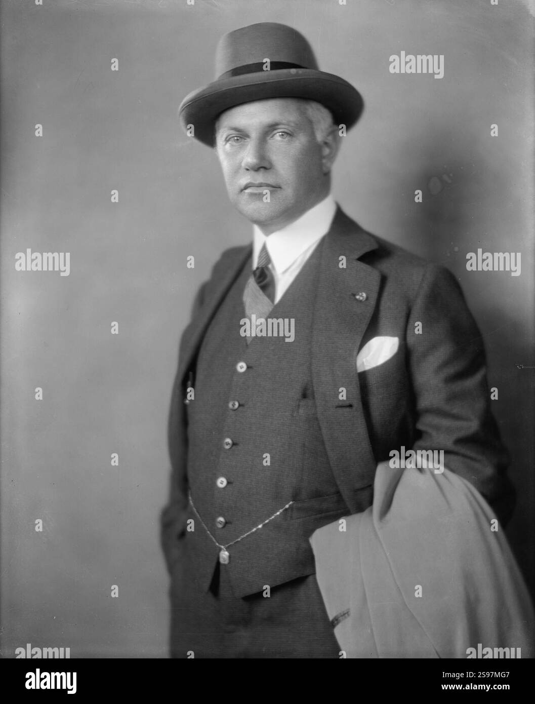 GUGGENHEIM, M.R. COLONEL Stock Photo - Alamy