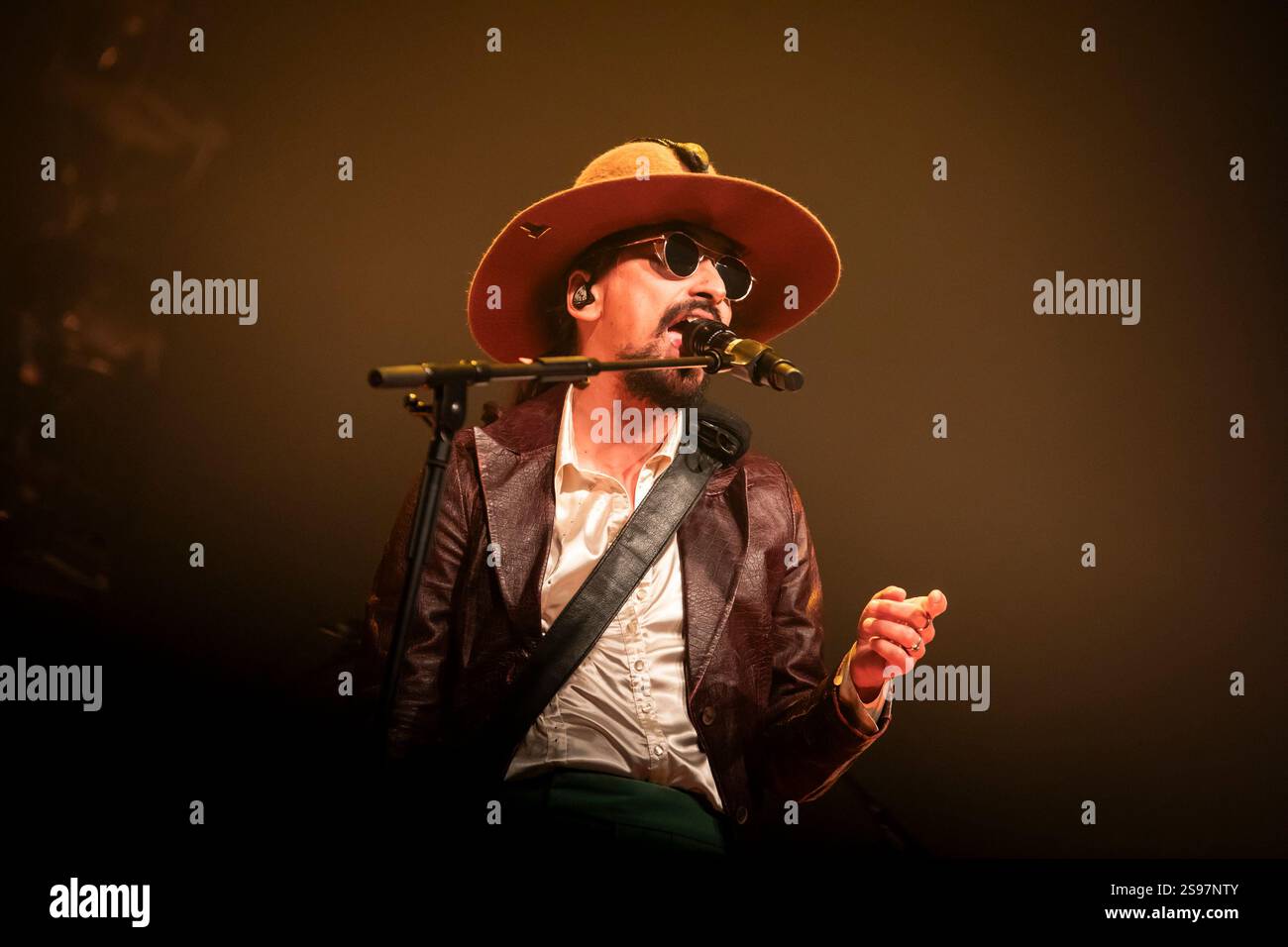 Pedro Taborda 'Tatanka', lead singer of the band The Black Mamba ...