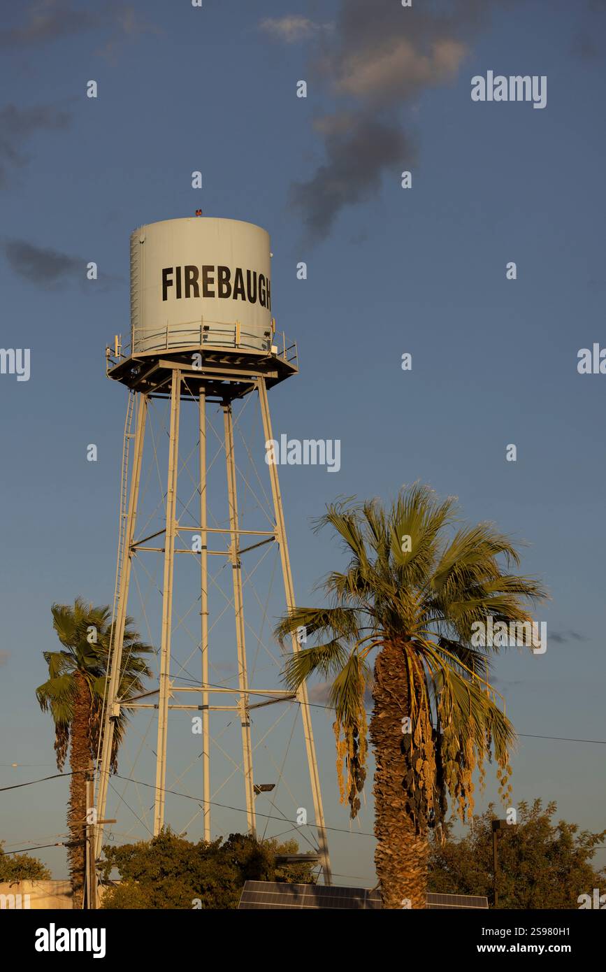 Firebaugh, California, USA - October 28, 2024: The setting sun shines ...