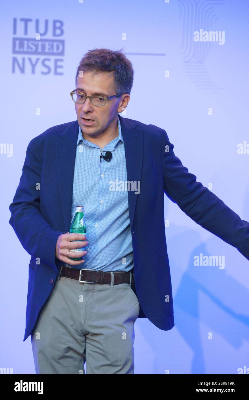 American political scientist, author, and entrepreneur Ian Arthur ...