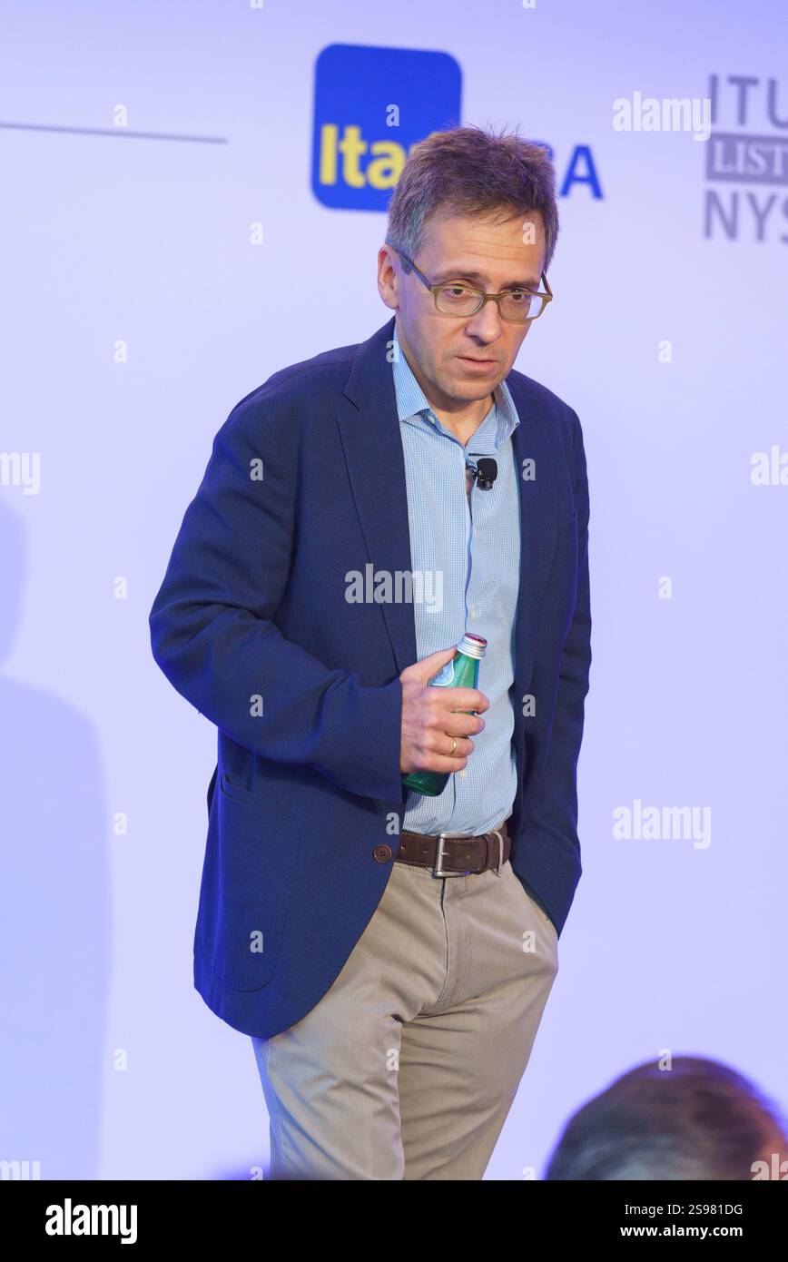 American political scientist, author, and entrepreneur Ian Arthur ...