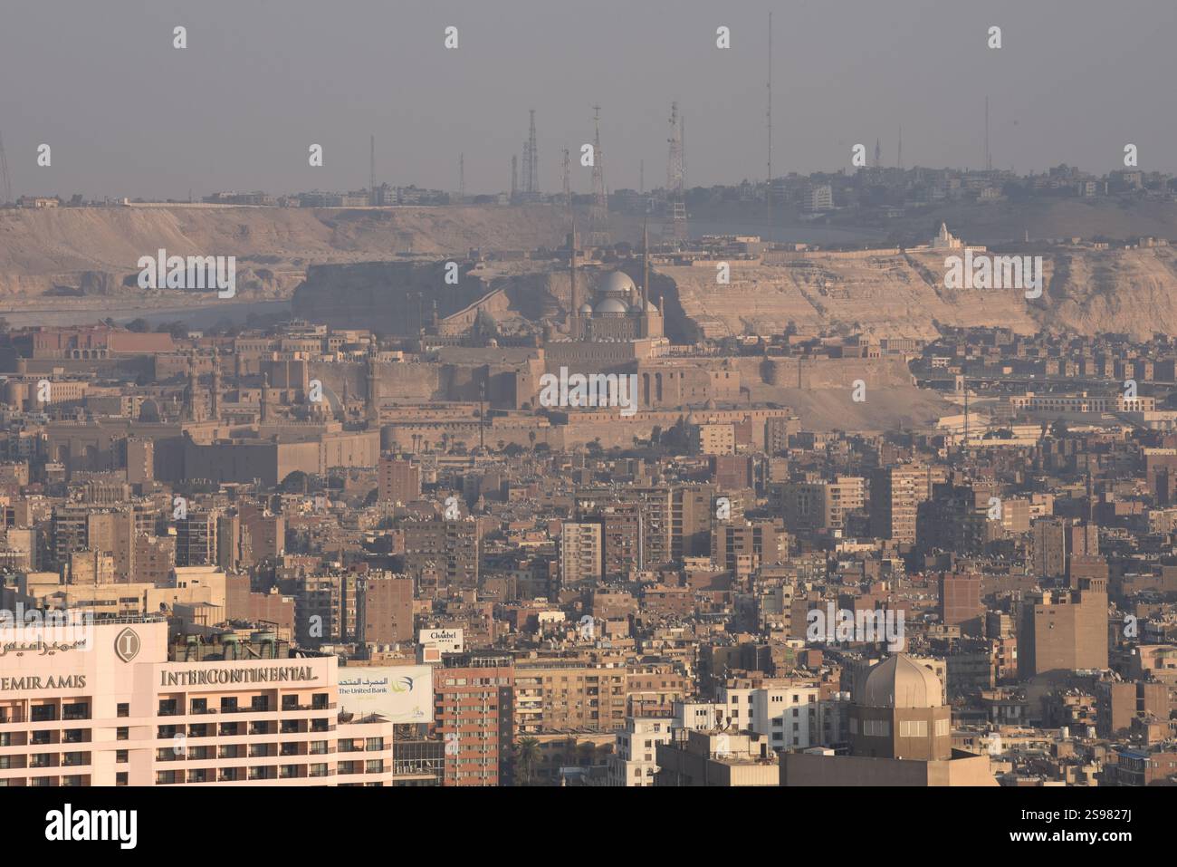 (250125) -- CAIRO, Jan. 25, 2025 (Xinhua) -- This photo taken on Jan ...