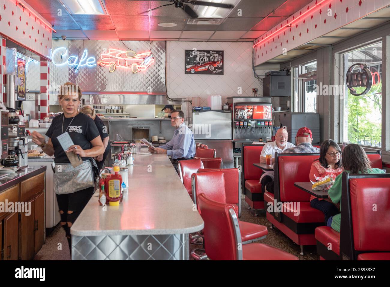 Tulsa oklahoma 1950s hi-res stock photography and images - Alamy