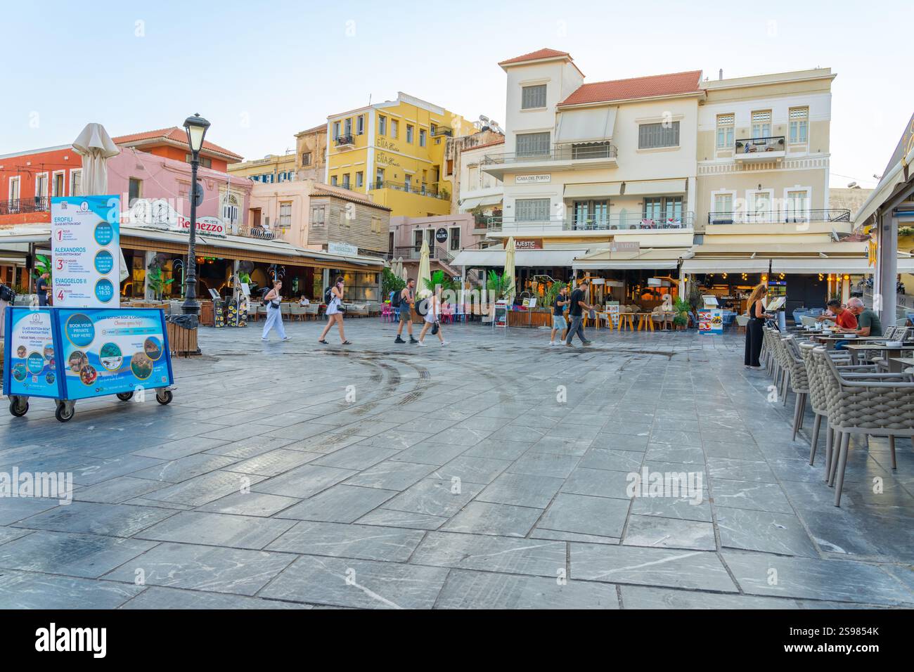 Rennezzo hi-res stock photography and images - Alamy