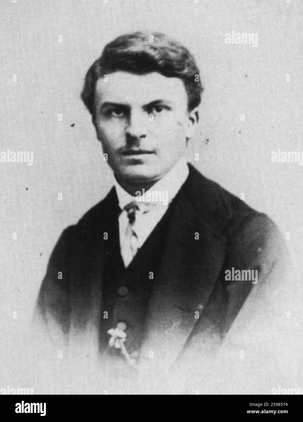 Guy de Maupassant jeune Stock Photo - Alamy