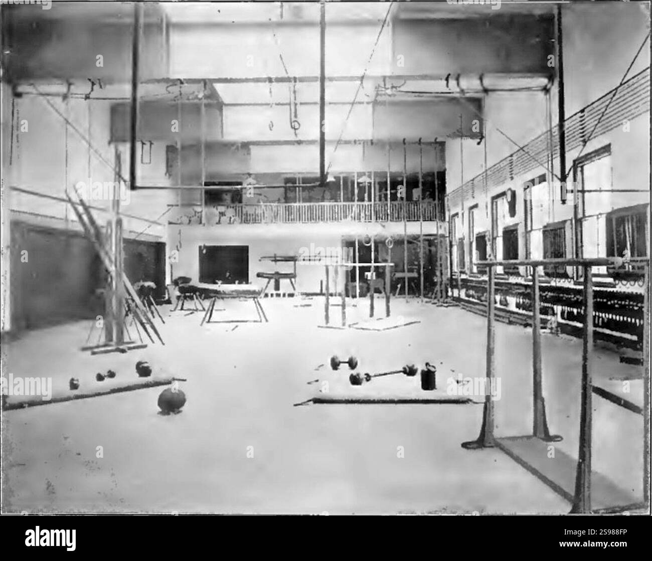 Room gymnastics vintage hi-res stock photography and images - Alamy