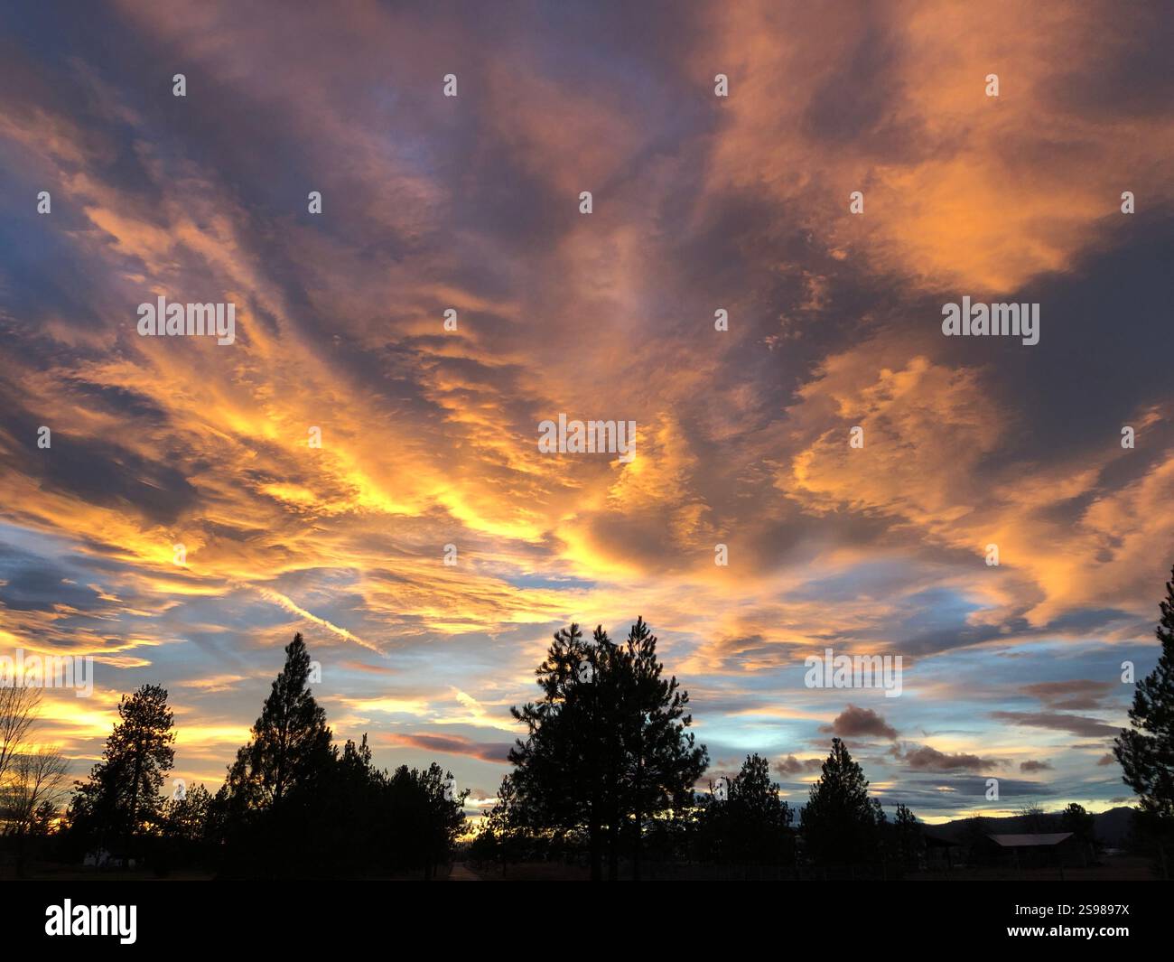 Sunsets in the Pacific Northwest Stock Photo - Alamy