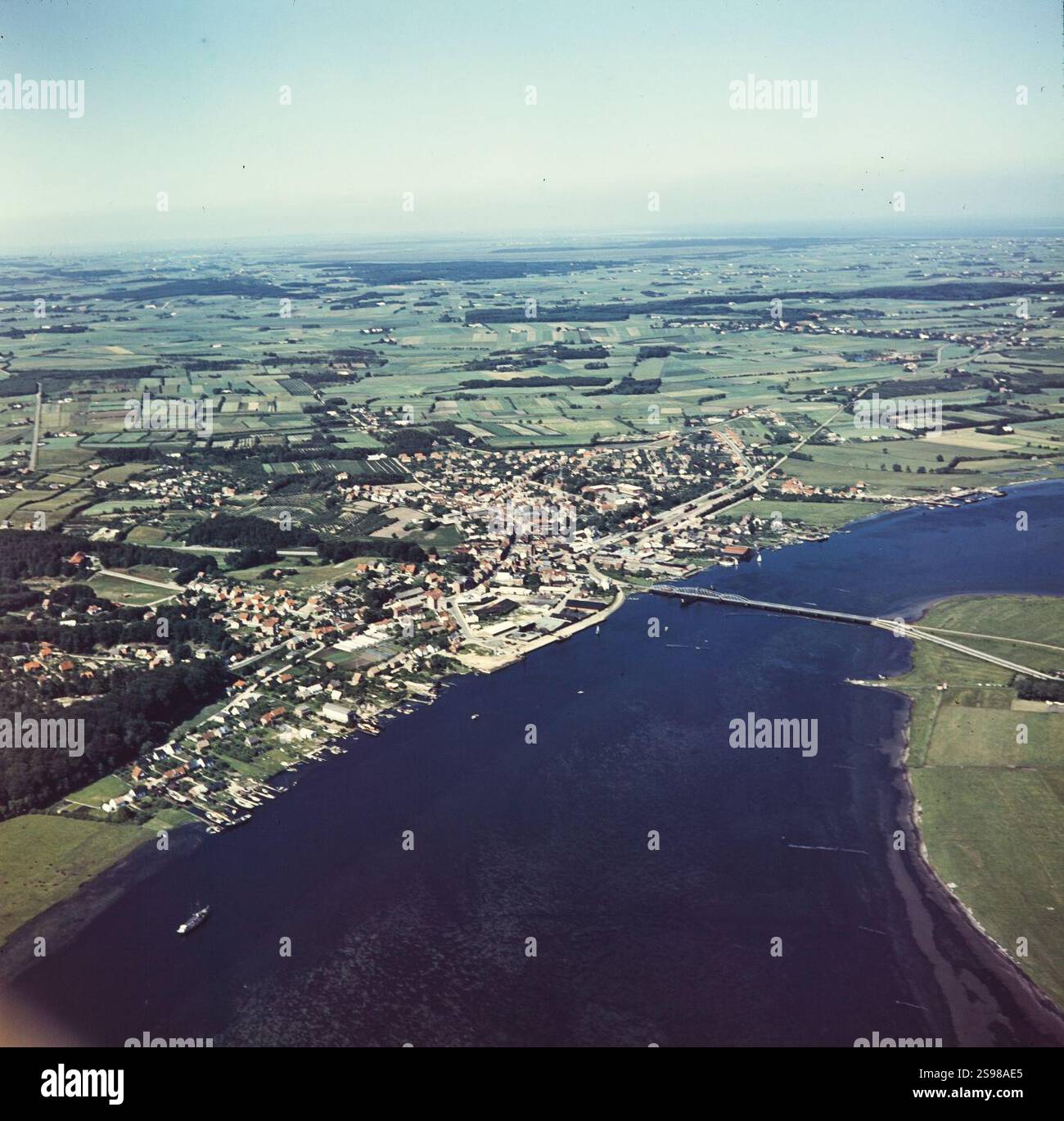 Flyfoto hi-res stock photography and images - Alamy