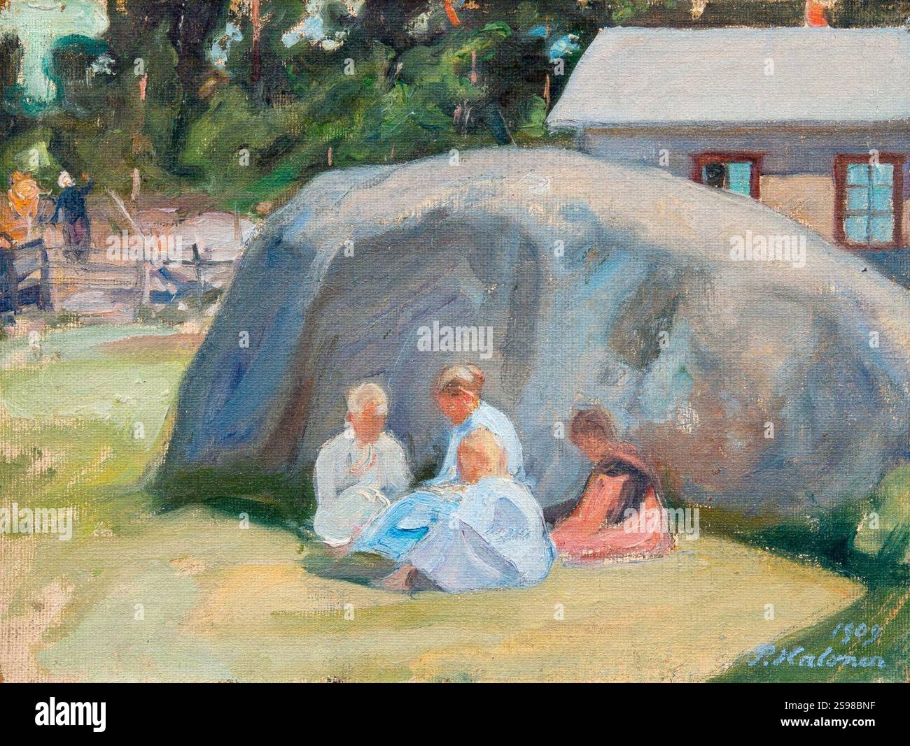 Halonen Children playing in the yard Stock Photo - Alamy