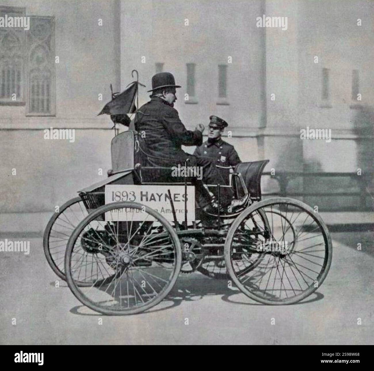 Haynes-Apperson Pioneer - One of the first cars built in America (1894 ...