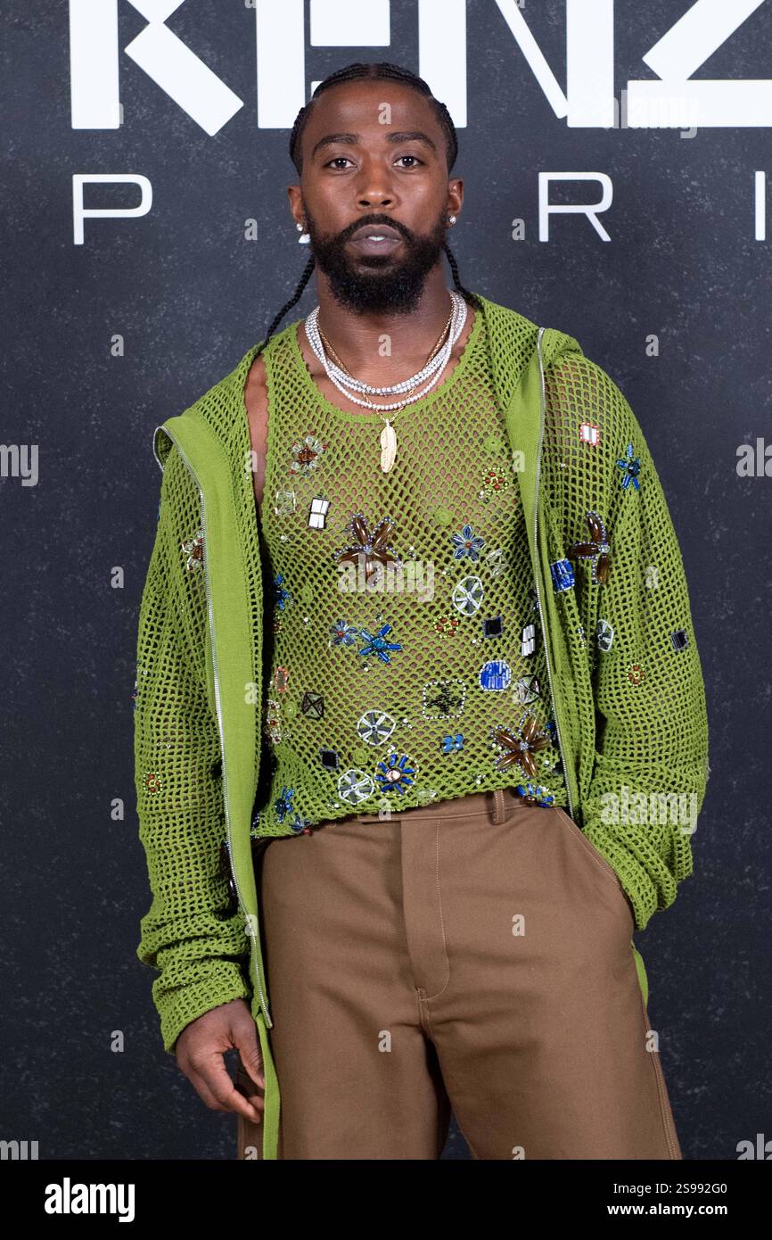 Tyrod Taylor attending the Kenzo Menswear Fall-Winter 2025/2026 show as ...
