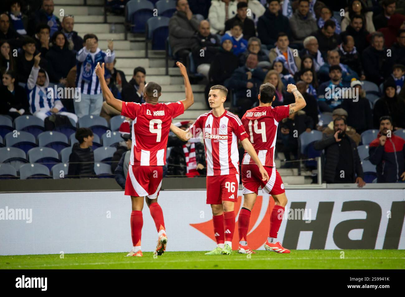 Ayoub El Kaabi and the team for Olympiacos celebrate a goal in the ...