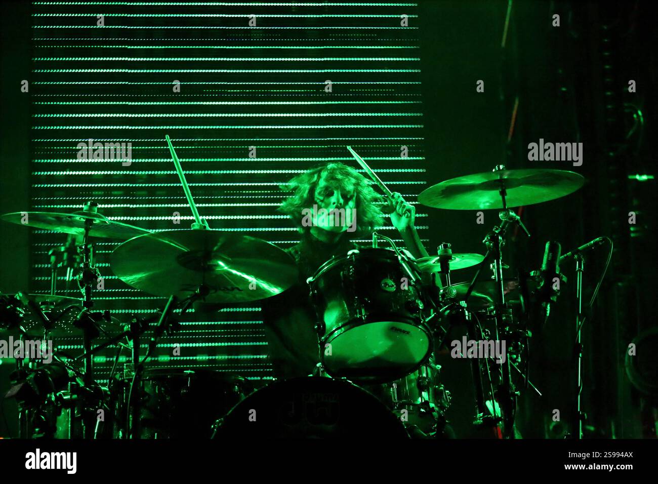 Vinny Mauro von der Band Motionless in White bei einem Konzert in der ...