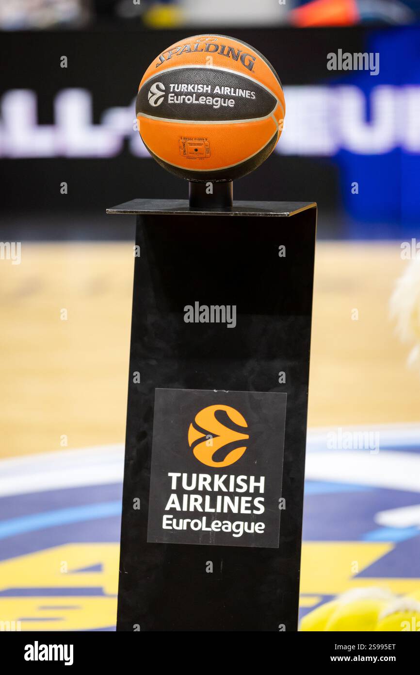 Berlin, Germany. 24th, January 2025. The match ball from Spalding is ...