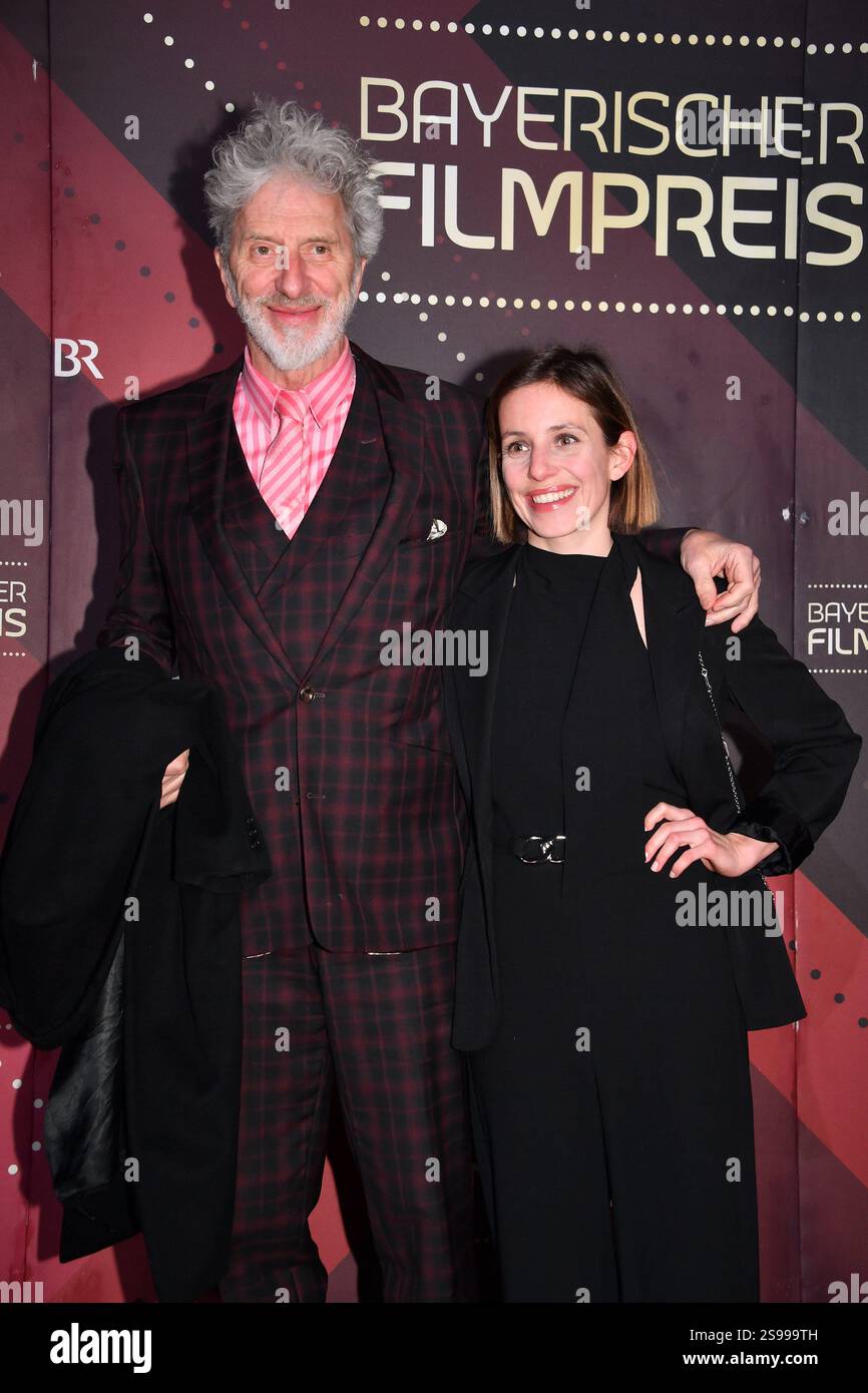 Rufus Beck mit Tochter Sarah Beck / Verleihung des Bayerischen ...