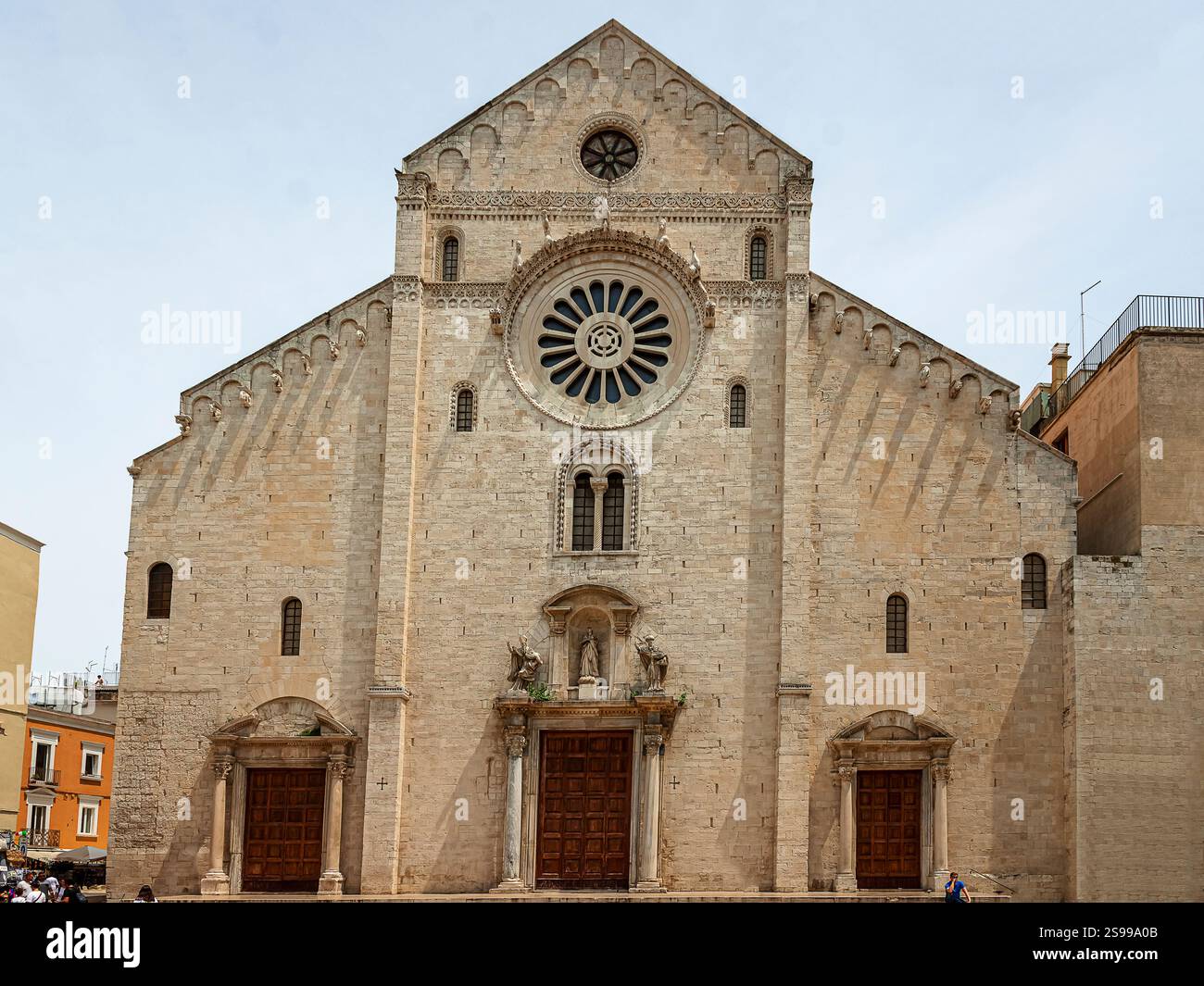 Visit bari hi-res stock photography and images - Alamy