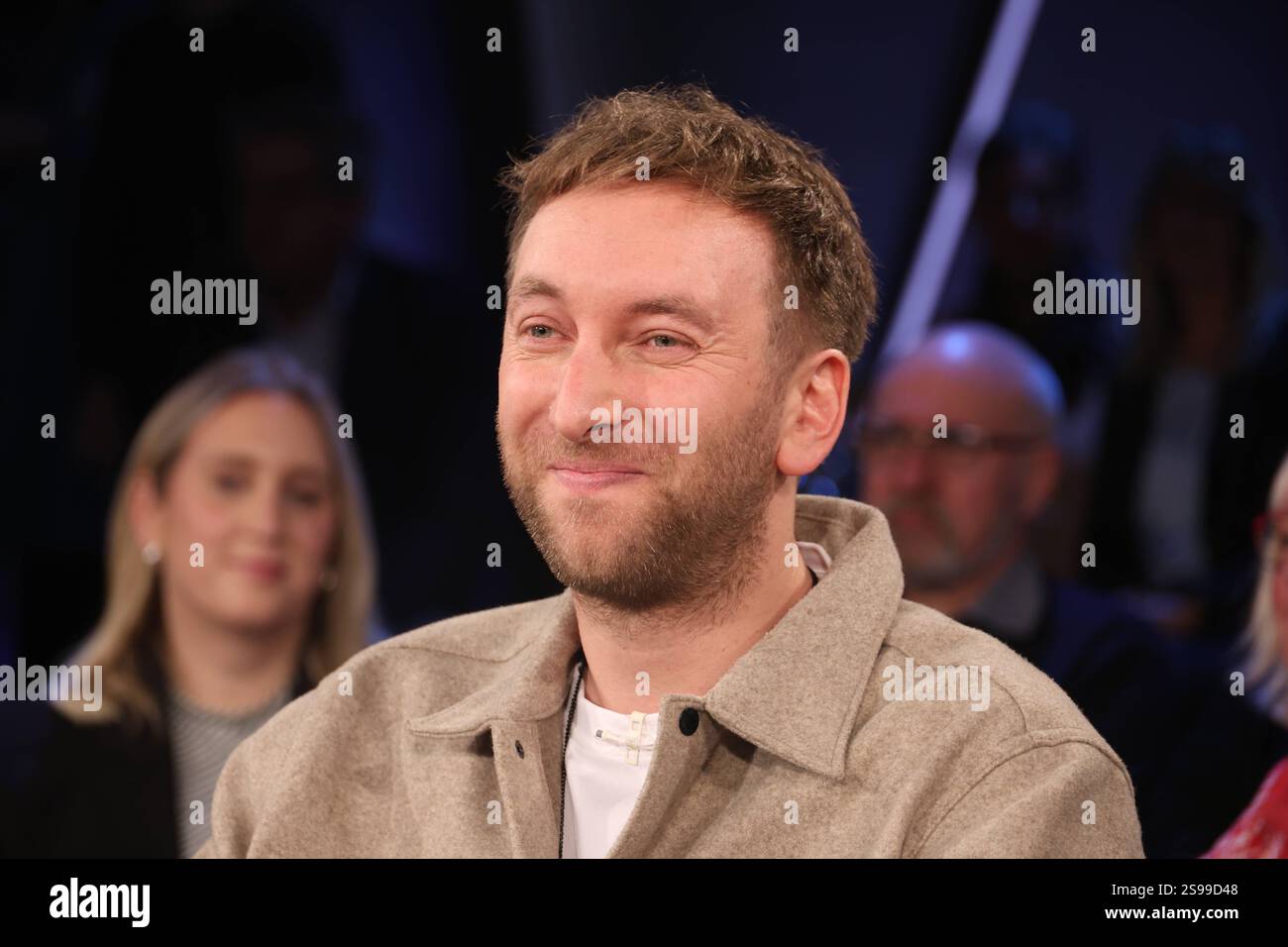 Torge Oelrich alias Freshtorge zu Gast in der NDR Talk Show, Fototermin ...