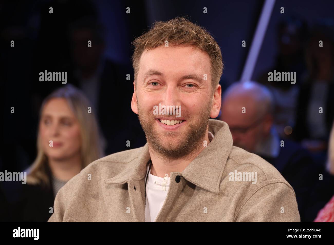 Torge Oelrich alias Freshtorge zu Gast in der NDR Talk Show, Fototermin ...