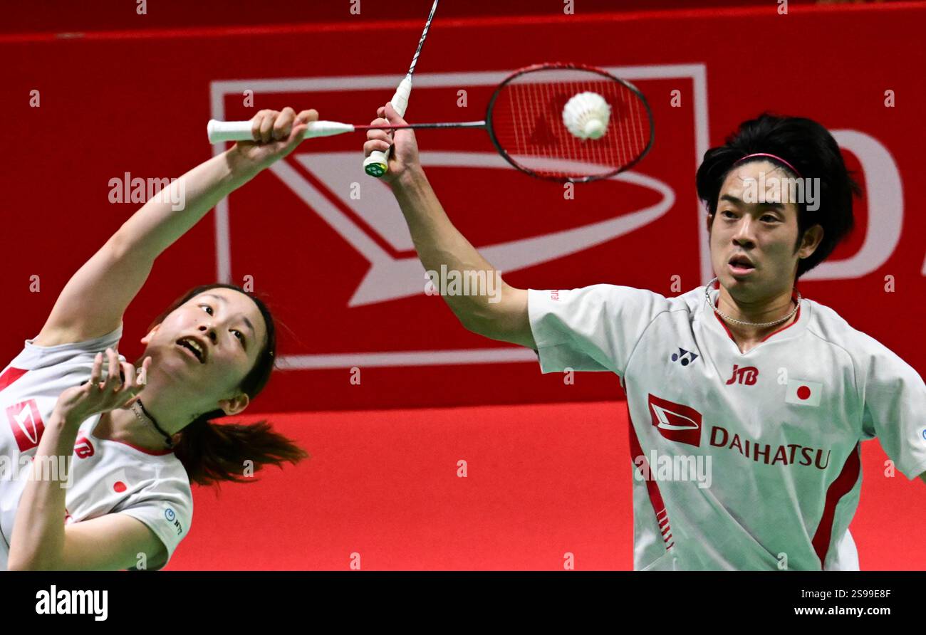 (250125) -- JAKARTA, Jan. 25, 2025 (Xinhua) -- Midorikawa Hiroki (R)/Saito Natsu compete during ...