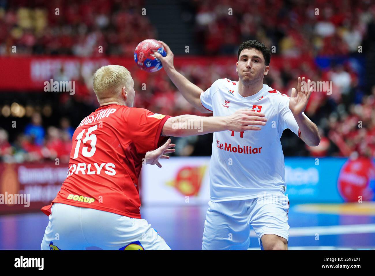 Magnus Saugstrup (Daenemark, #15), Mehdi Ben Romdhane (Schweiz, #44) DEN, Daenemark vs. Schweiz ...