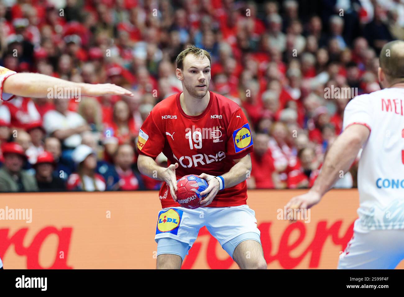 Mathias Gidsel (Daenemark, #19) DEN, Daenemark vs. Schweiz, Handball, IHF Weltmeisterschaft 2025 ...