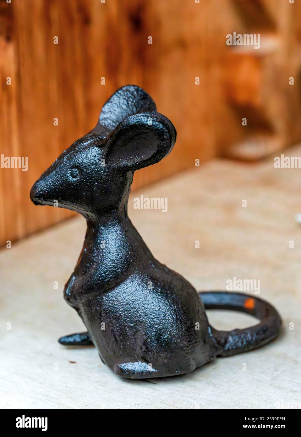 Iron mouse hi-res stock photography and images - Alamy