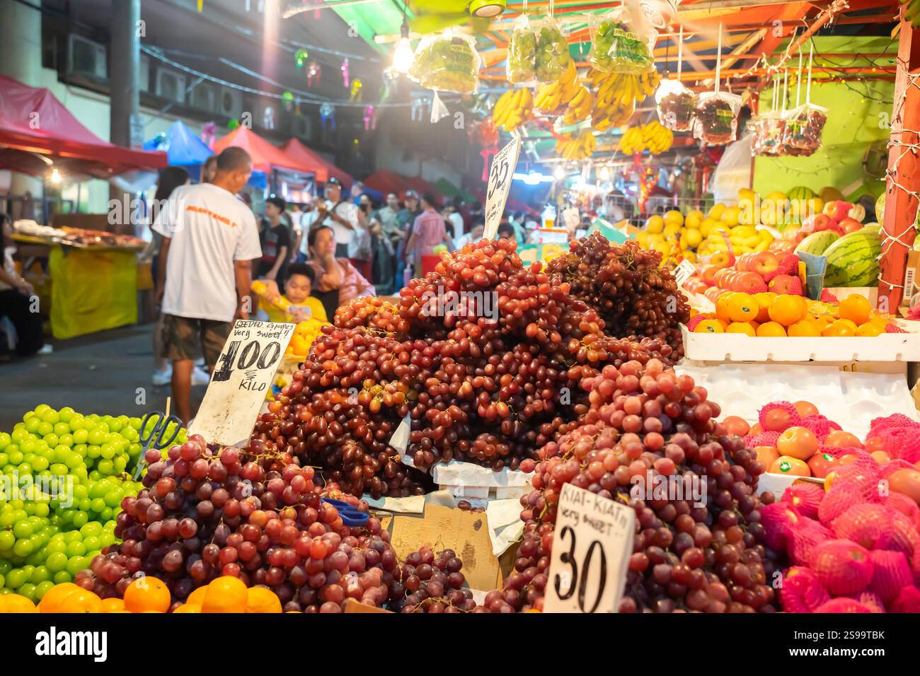 Grapes with price tag sold at night market Cebu, Philippines Stock ...