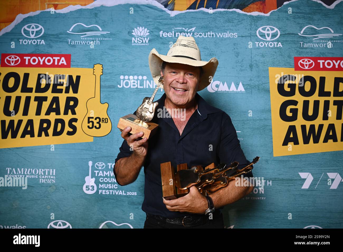 Winner of five Golden Guitars, including Male Artist of the Year, Troy ...