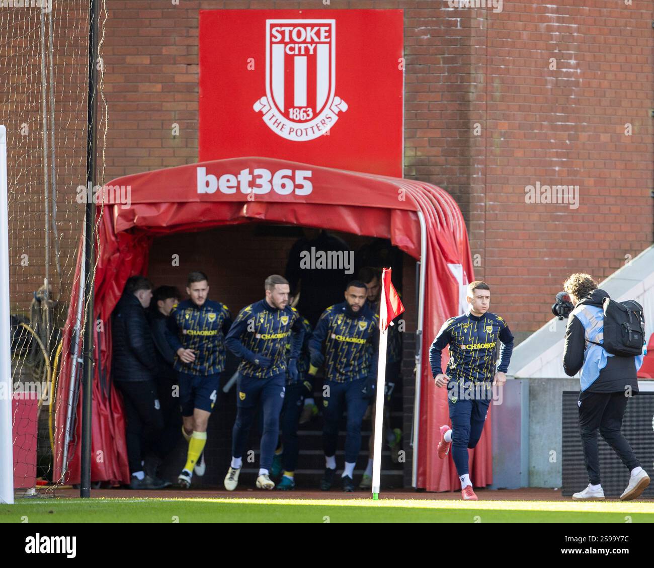 25th January 2025; Bet365 Stadium, Stoke, Staffordshire, England; EFL ...