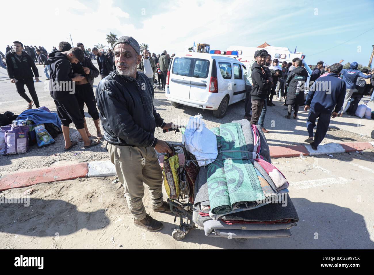 Palestinian police take measures at the check point on Al-Rashid Street ...