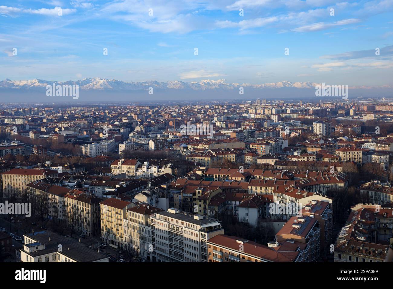 (250125) -- TURIN, Jan. 25, 2025 (Xinhua) -- A photo taken on Jan. 24 ...